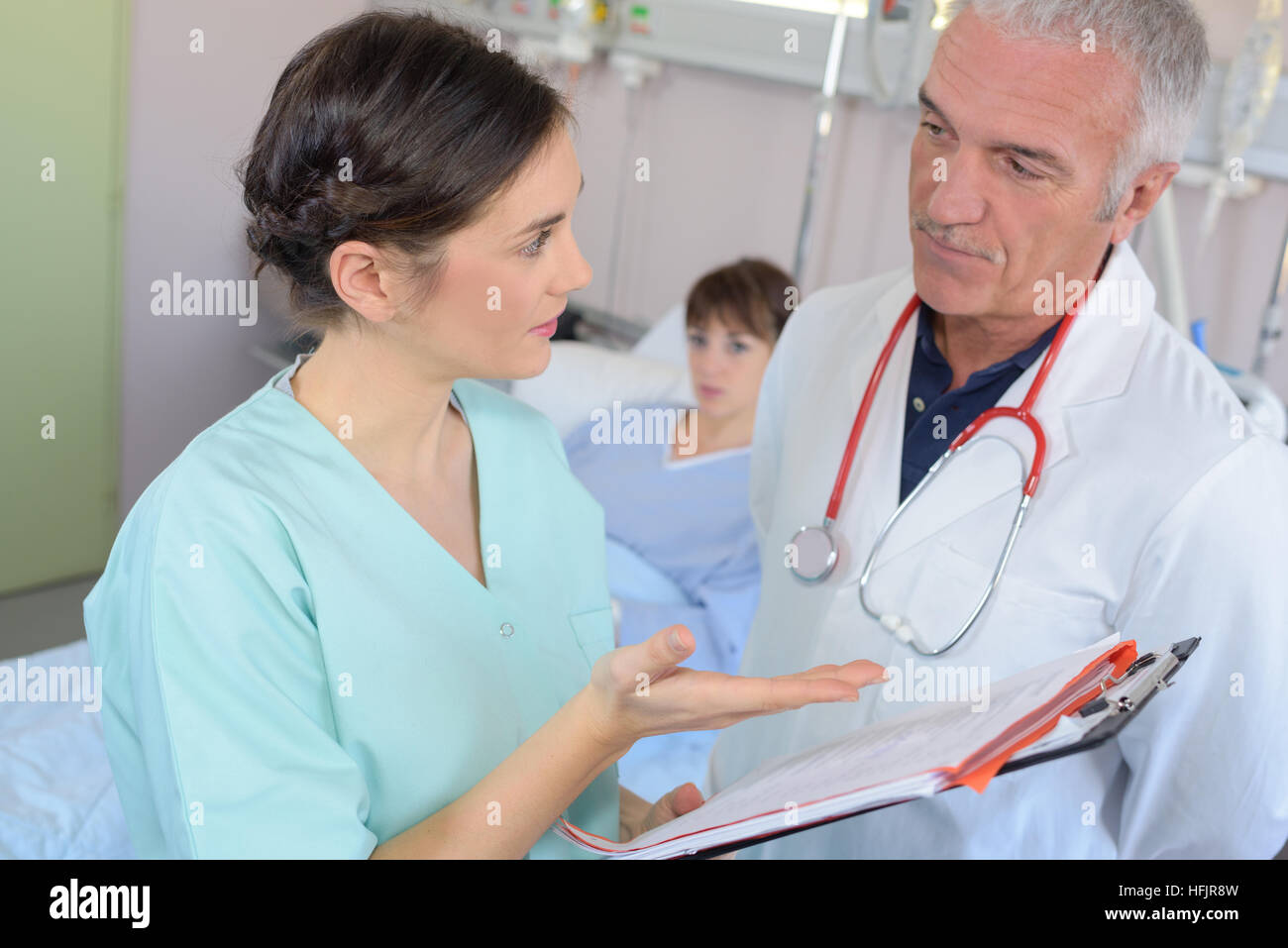 Bedside manner hi-res stock photography and images - Alamy