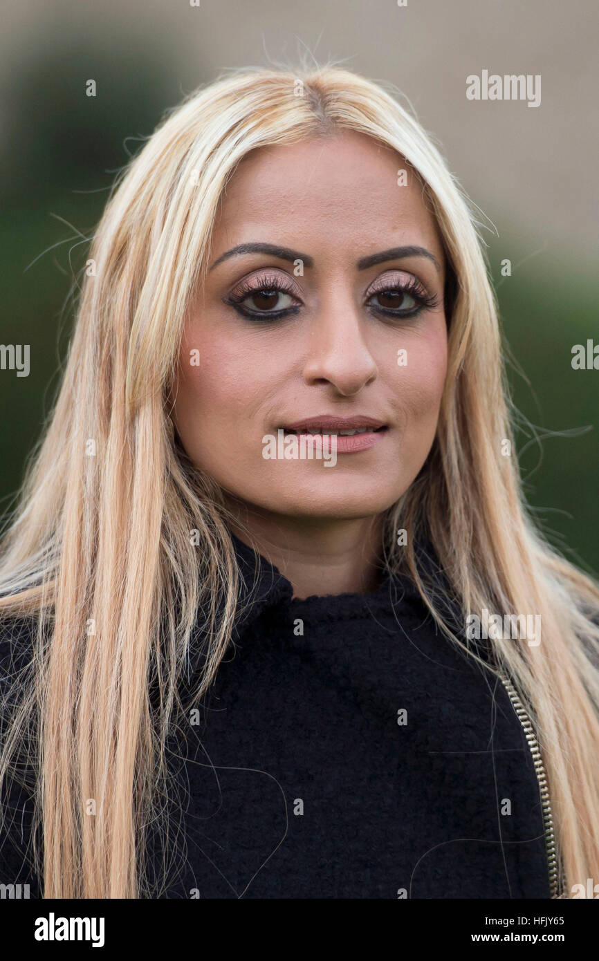 Honours tailor hi-res stock photography and images - Alamy