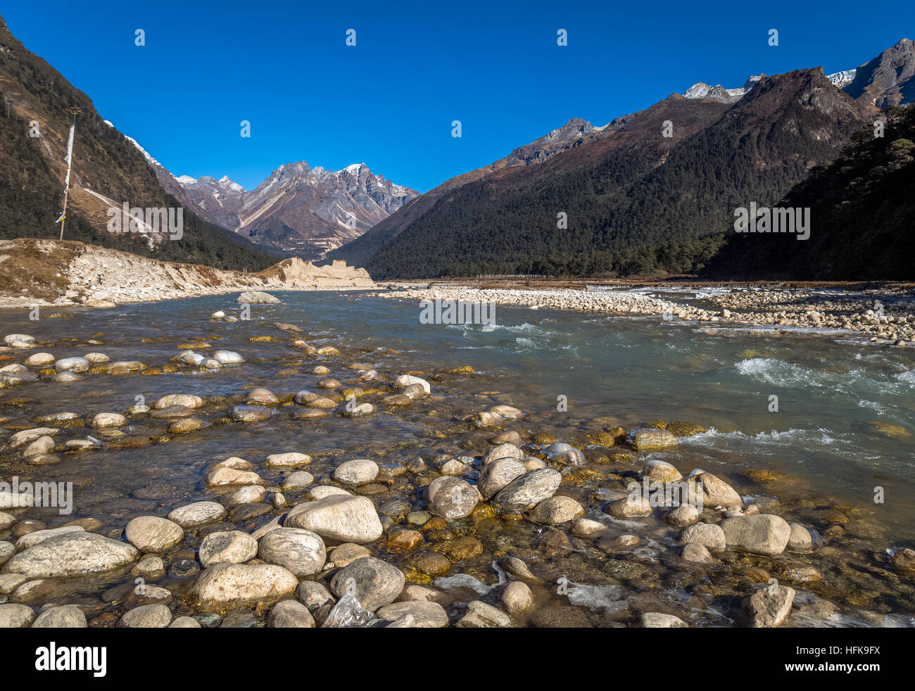 Yumthang valley hi-res stock photography and images - Alamy