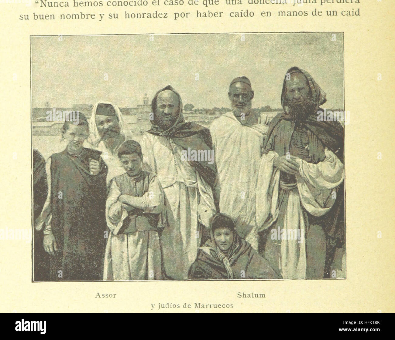 This book, titled 'Por todo Marruecos,' offers an extensive description ...