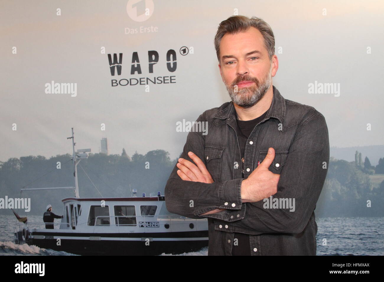 Ole puppe hi-res stock photography and images - Alamy