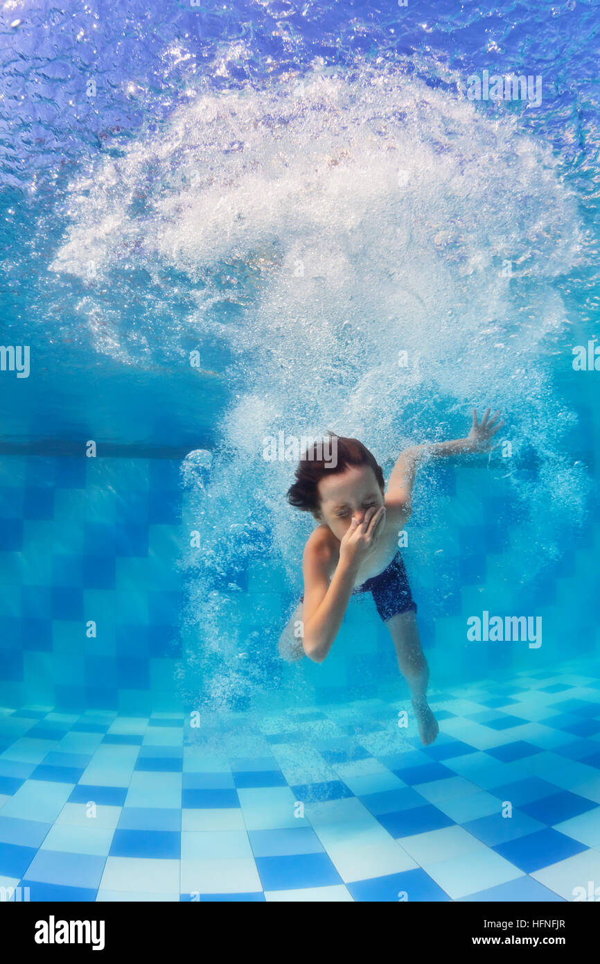 Teen fitness class school hi-res stock photography and images - Alamy