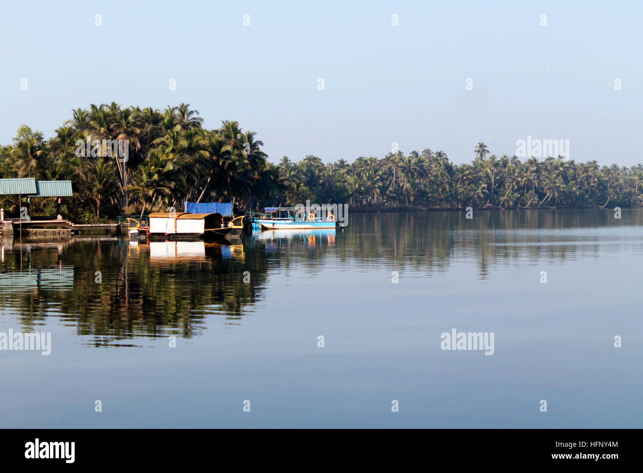 Traditional Indian boats Stock Photo - Alamy