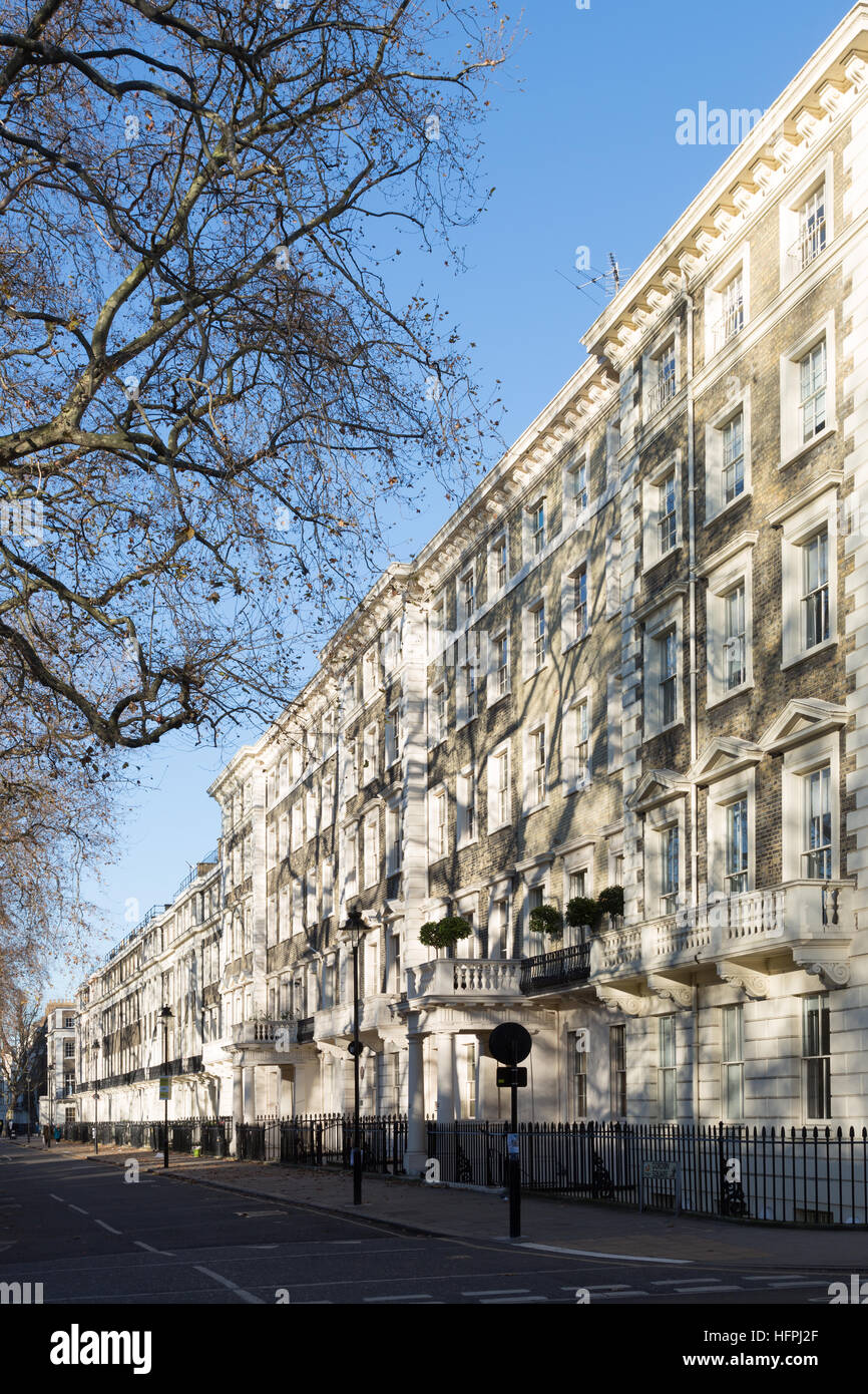 Gordon square bloomsbury hi-res stock photography and images - Alamy