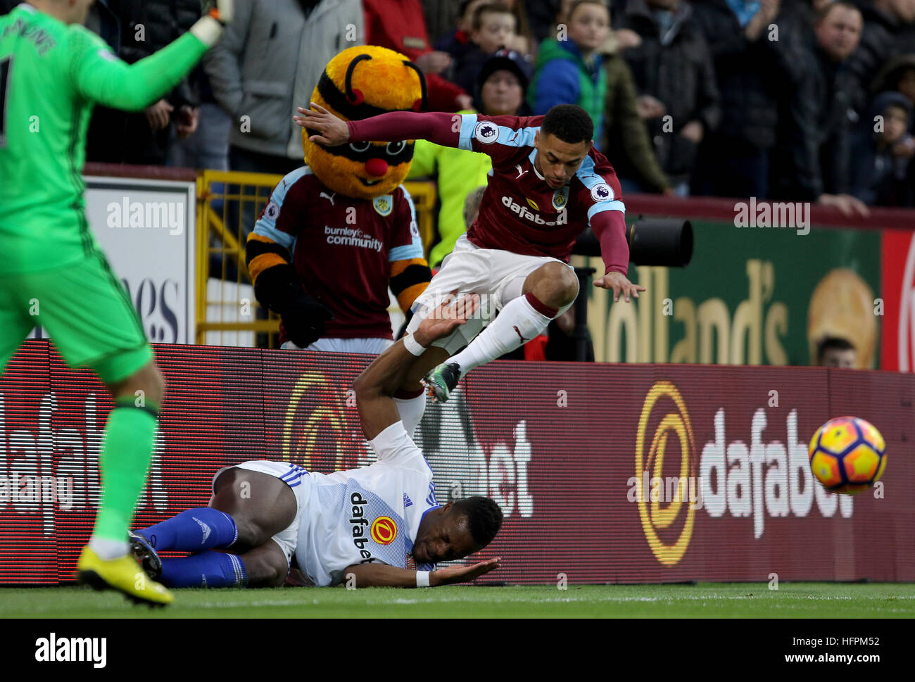 Burnley Mascot Bertie Bee High Resolution Stock Photography and Images ...