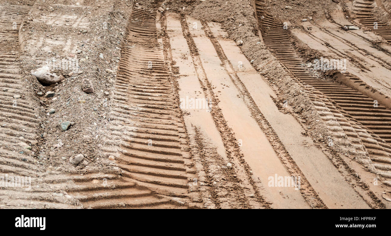 Track excavator hi-res stock photography and images - Alamy