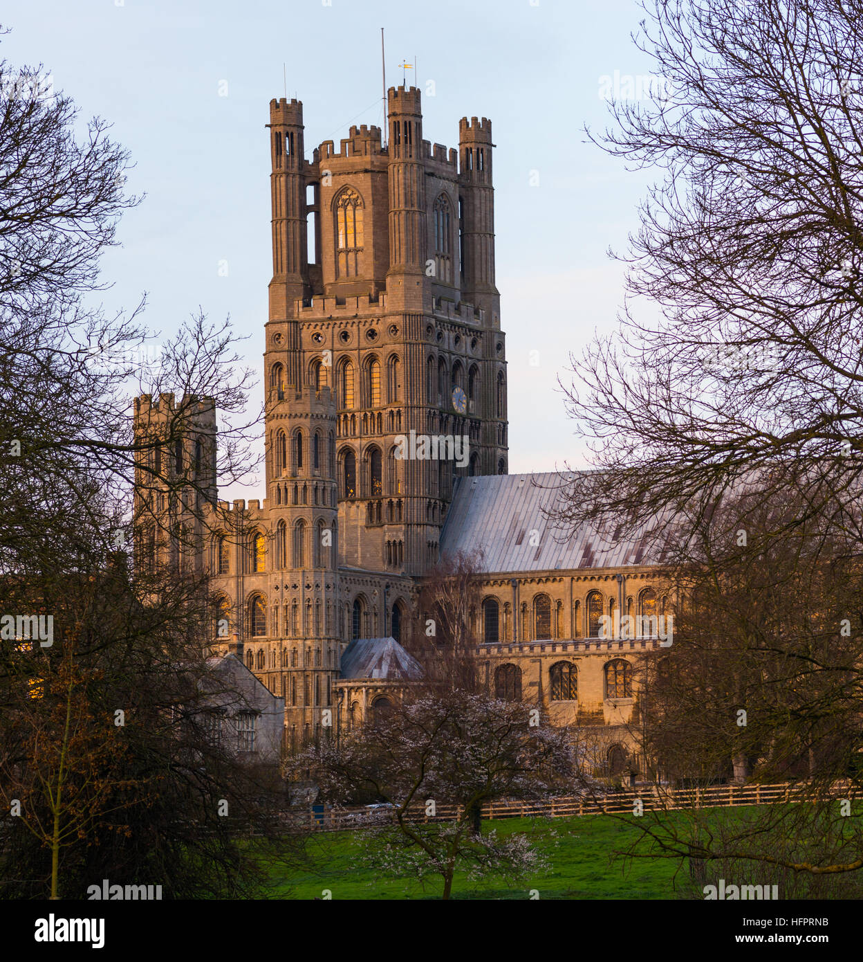 Holy trinity church cambridge hi-res stock photography and images - Alamy