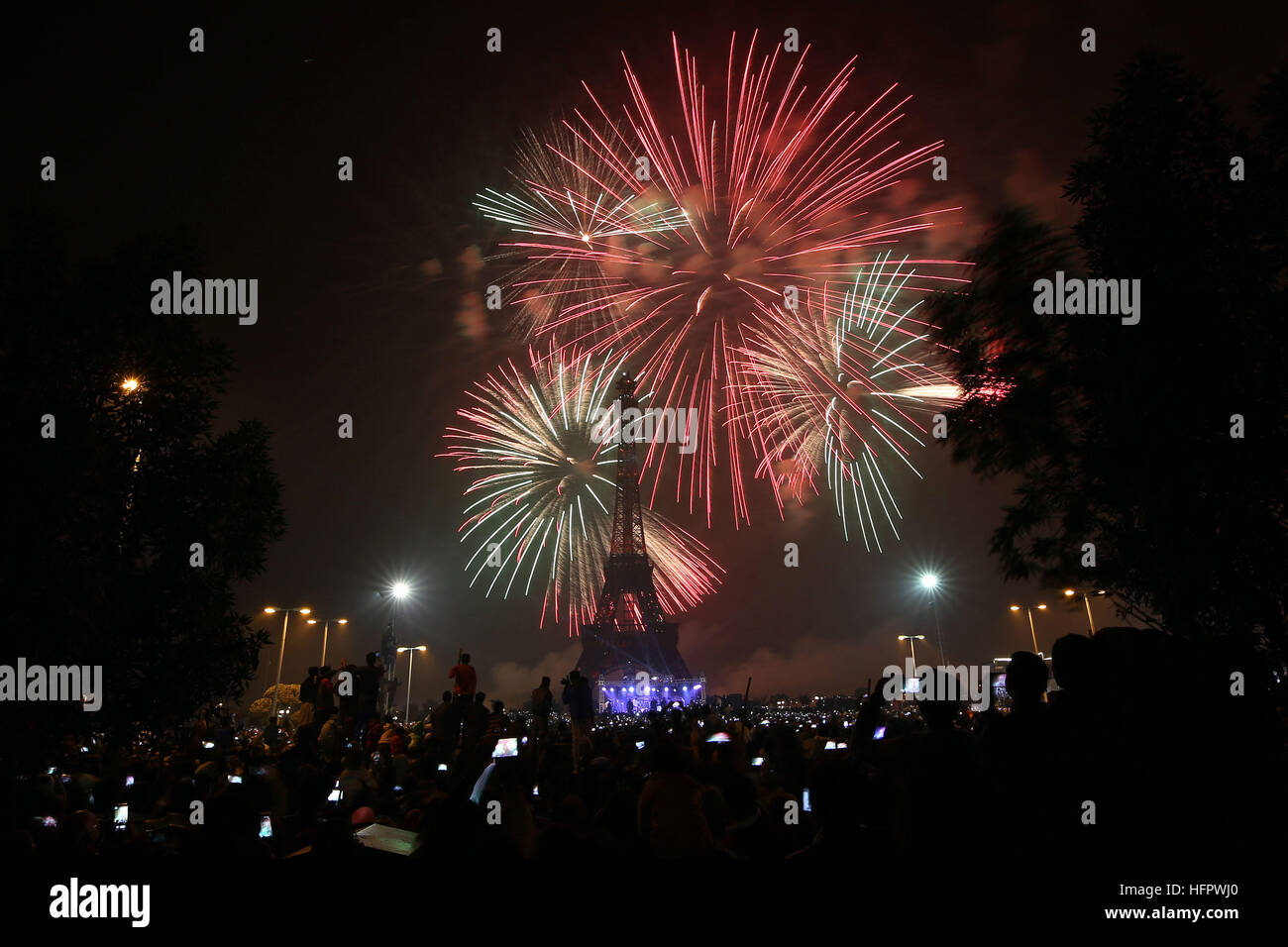 New year fireworks pakistan hi-res stock photography and images - Alamy