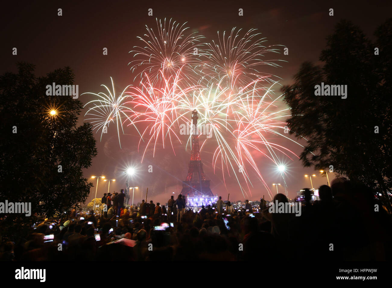 New year fireworks pakistan hi-res stock photography and images - Alamy