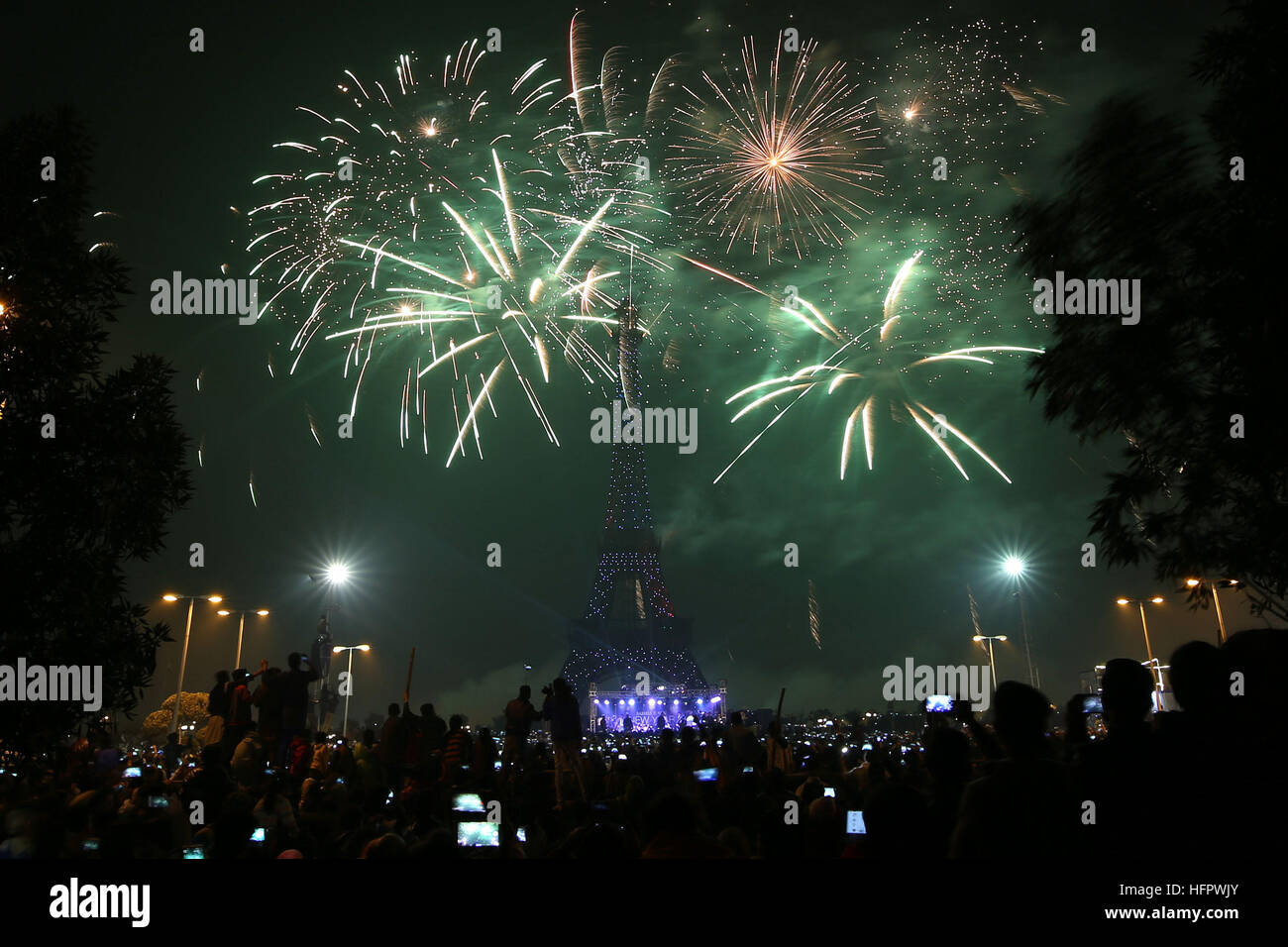 New year fireworks pakistan hi-res stock photography and images - Alamy