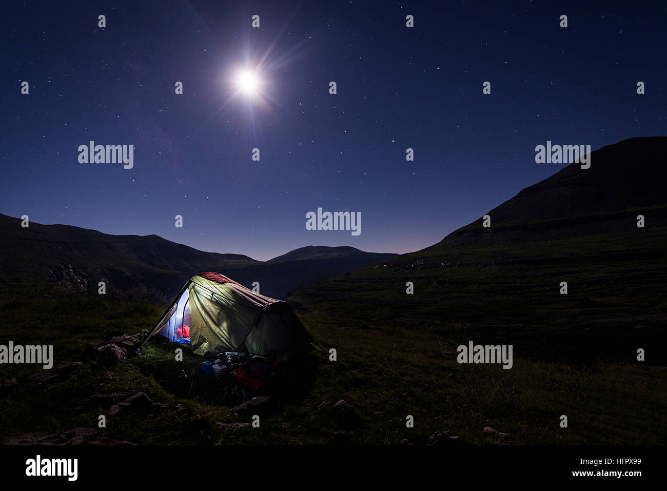 Hiking under the moon hi-res stock photography and images - Alamy