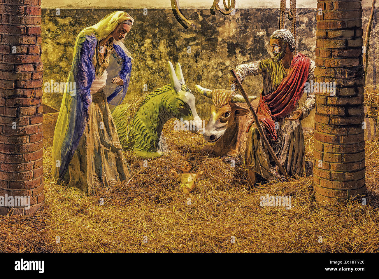 Nativity scene in Christmas Crib Stock Photo - Alamy