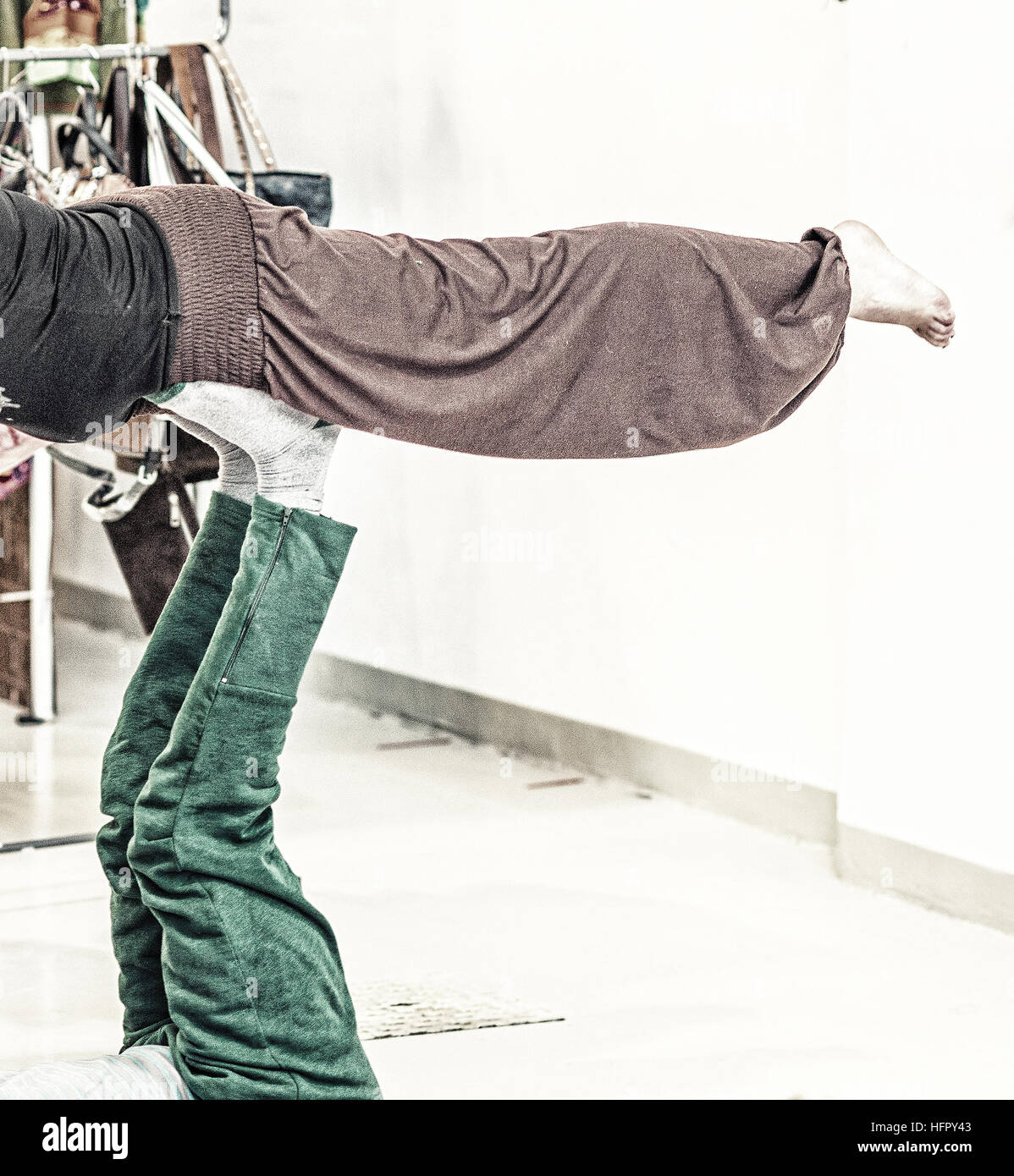 Suspended off the ground hi-res stock photography and images - Alamy