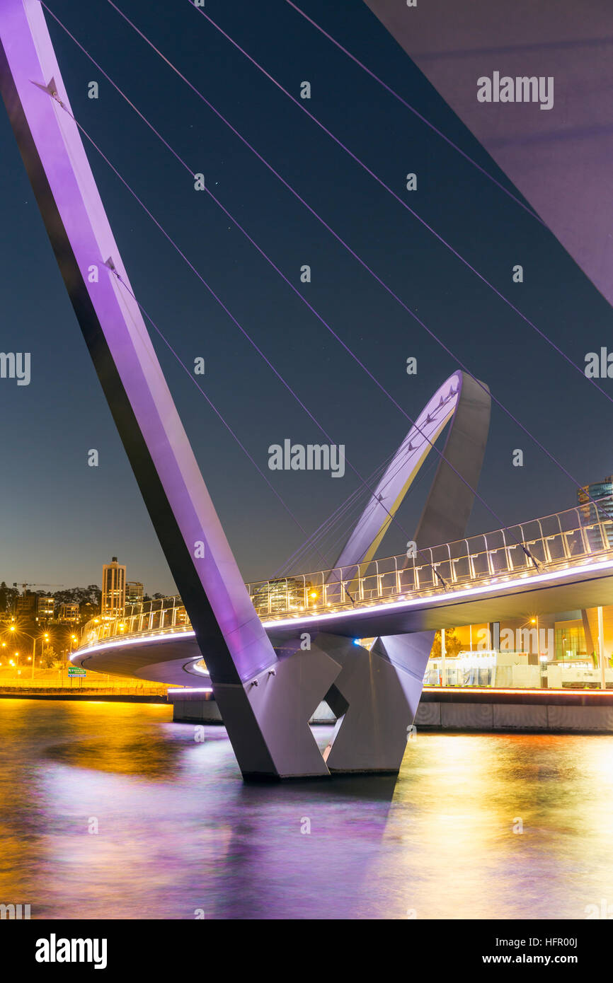 Elizabeth quay bridge hi-res stock photography and images - Alamy