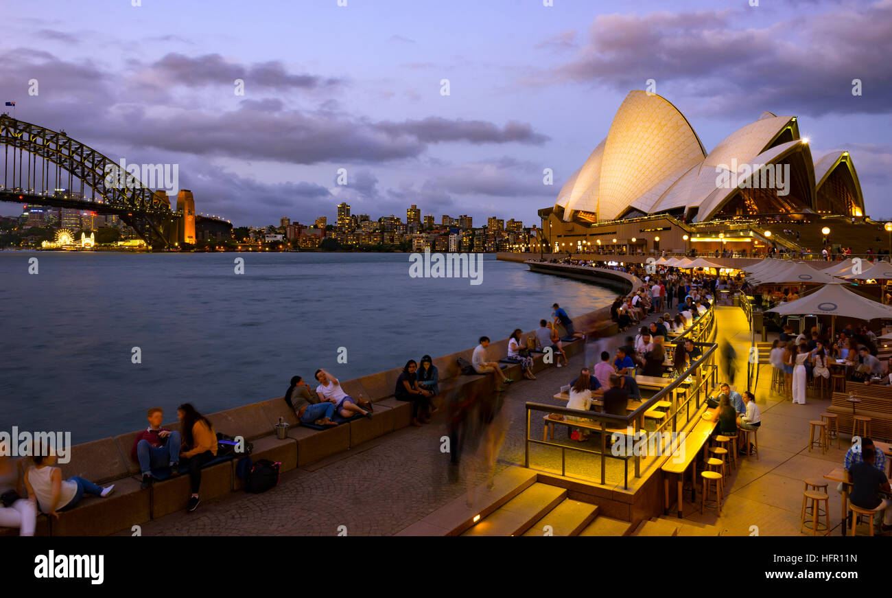 Opera house bars hi-res stock photography and images - Alamy