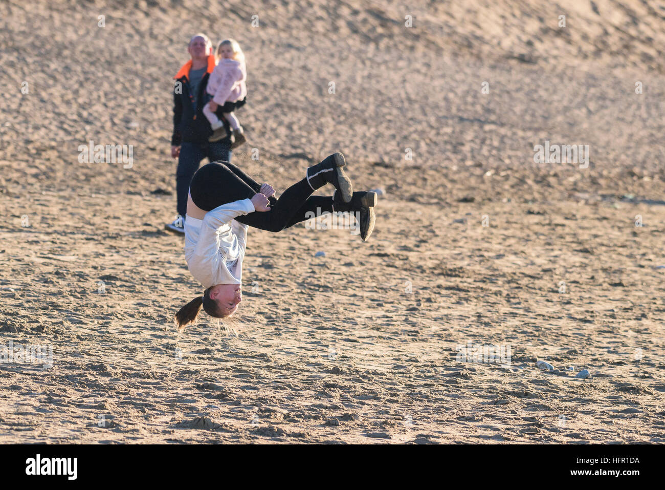 Somersault hi-res stock photography and images - Alamy