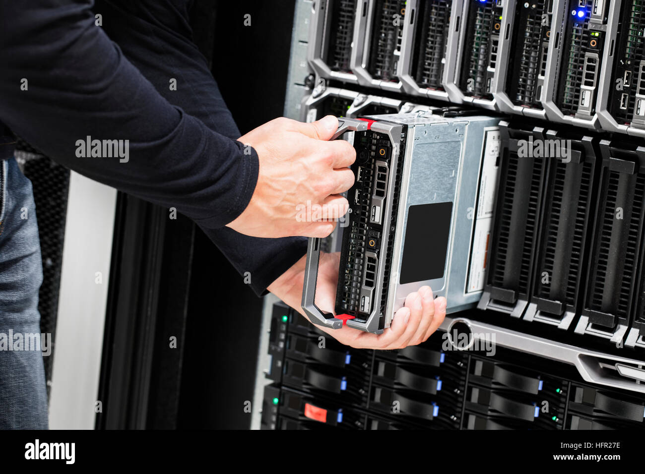 IT Technician Installing Blade Server In Chassis Stock Photo - Alamy