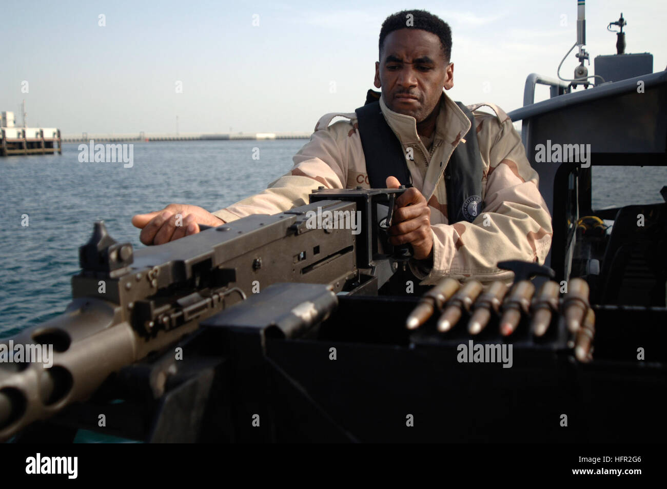 Loads the gun hi-res stock photography and images - Alamy