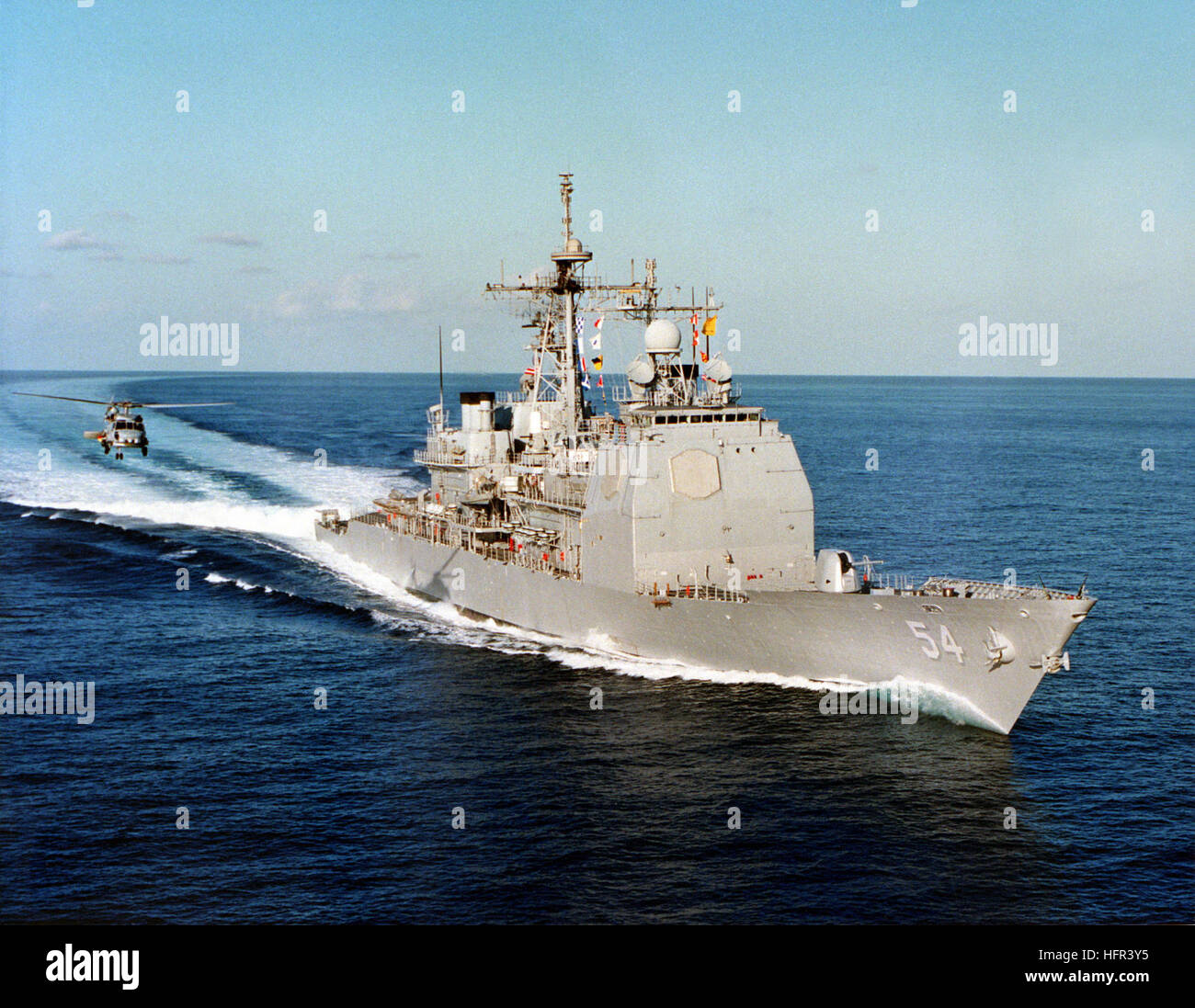 The guided missile cruiser USS ANTIETAM (CG-54) underway en route to ...