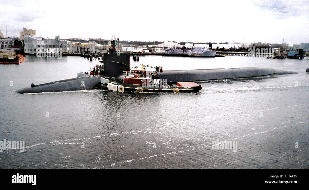 060325-N-0000M-001 Norfolk, Va. (March 25, 2006) - The guided missile ...