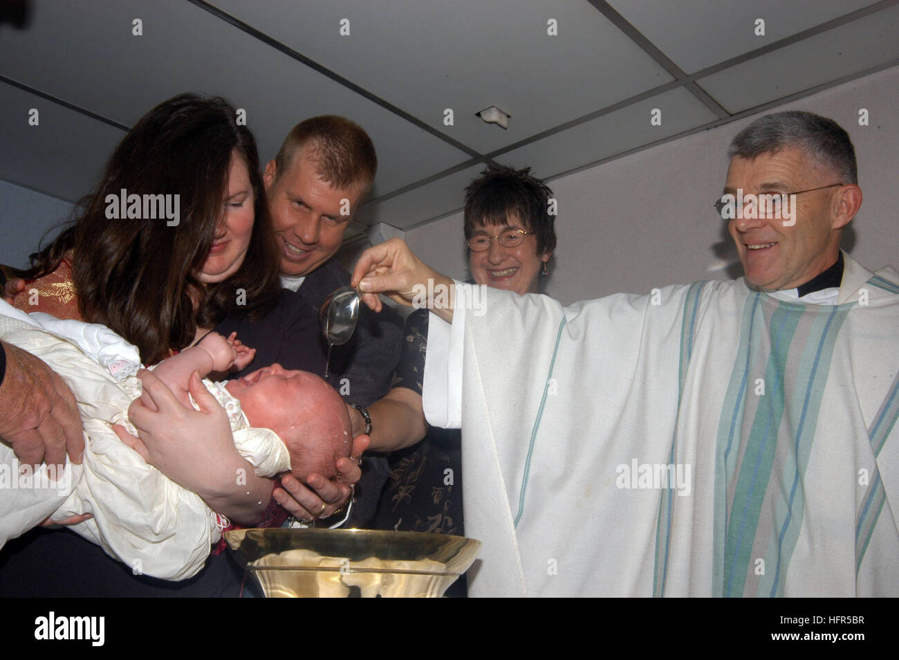 060430-N-4702D-001 Yokosuka, Japan (April 30, 2006) - Commander 7th ...