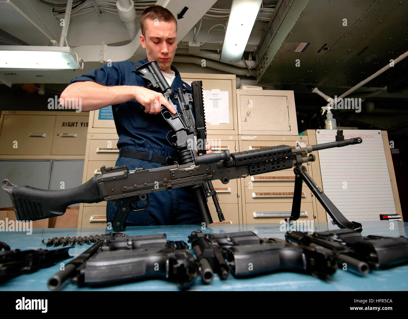 Sub Machine Gun Usmc