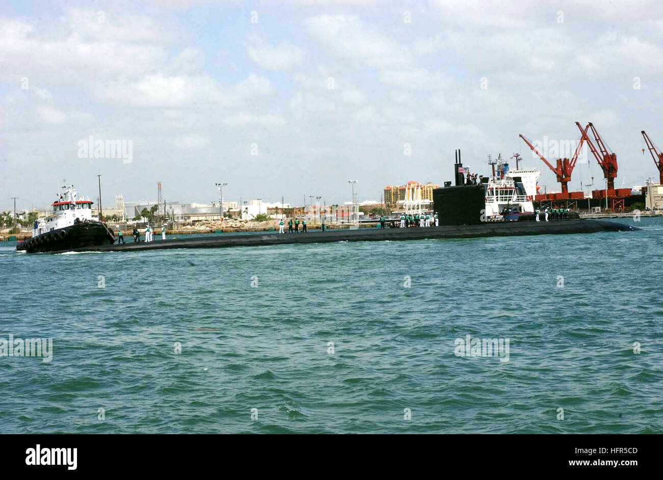 Uss fast attack submarine uss hampton ssn 767 hi-res stock photography ...
