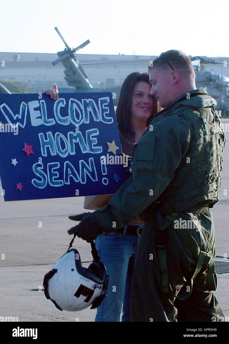 Uss nassau lha 4 amphibious ready group hi-res stock photography and ...