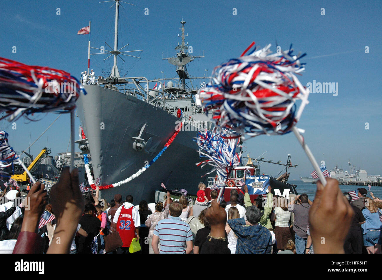 Uss austin lpd 4 hi-res stock photography and images - Alamy