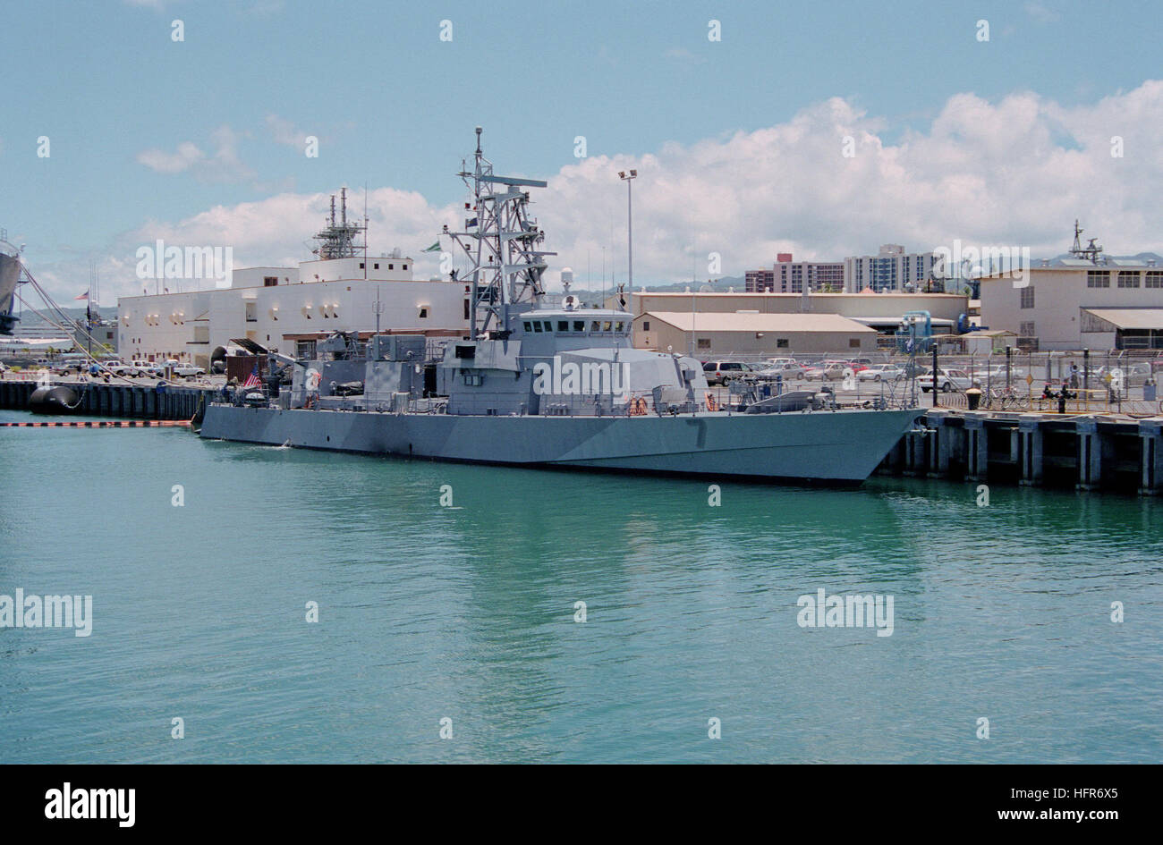 Starboard bow view of the Cyclone class patrol craft USS SQUALL (PC 7 ...