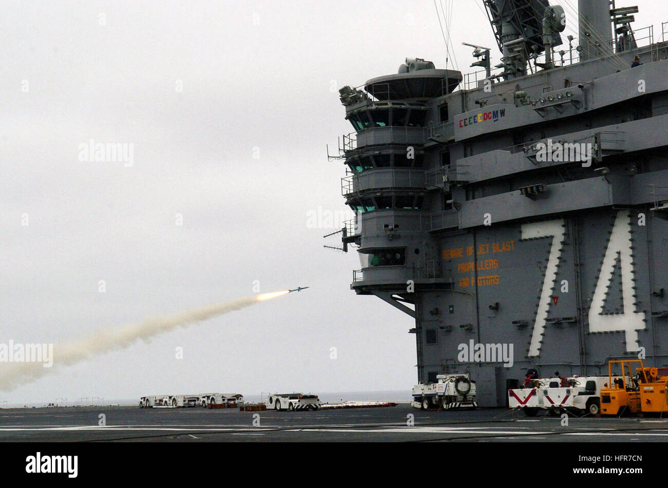 Nato sea sparrow surface missile system hi-res stock photography and ...