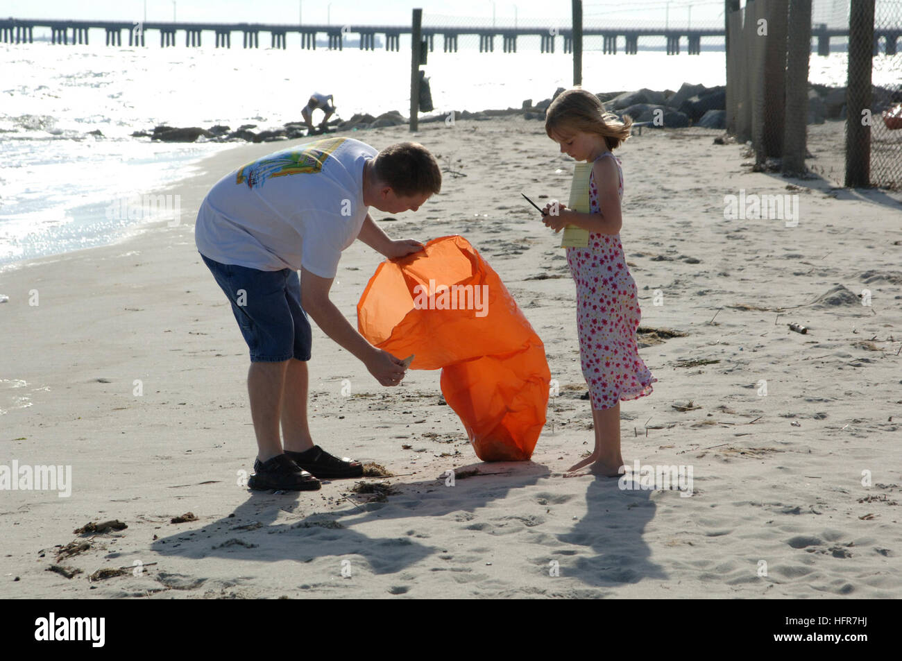 Chesapeake bay clean up hi-res stock photography and images - Alamy
