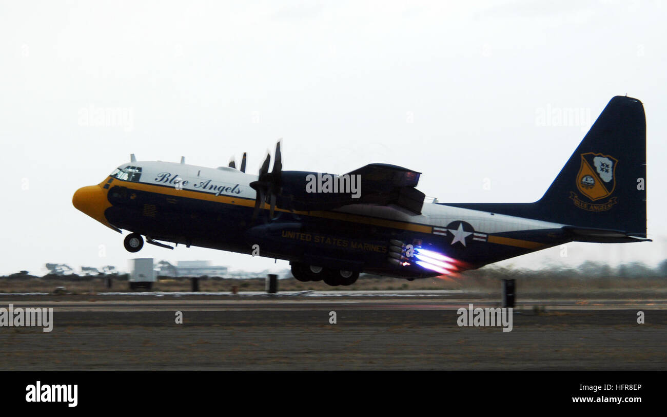 U s marine corps c 130 hercules hi-res stock photography and images - Alamy