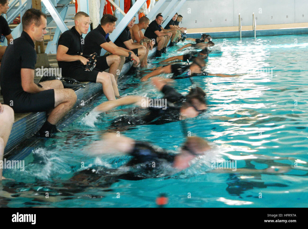 U s navy rescue sar swimmers hi-res stock photography and images - Alamy