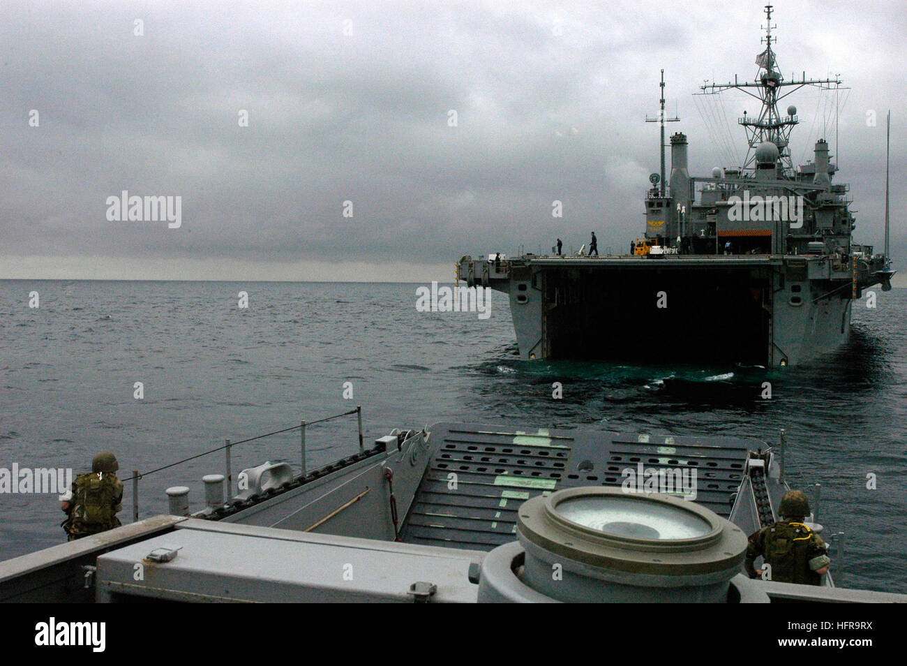 Landing craft utility lcu 1632 hi-res stock photography and images - Alamy