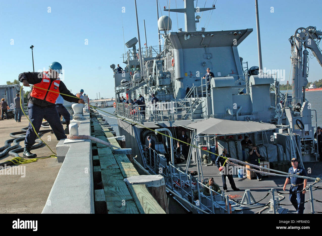 Uss pelican mhc 53 hi-res stock photography and images - Alamy