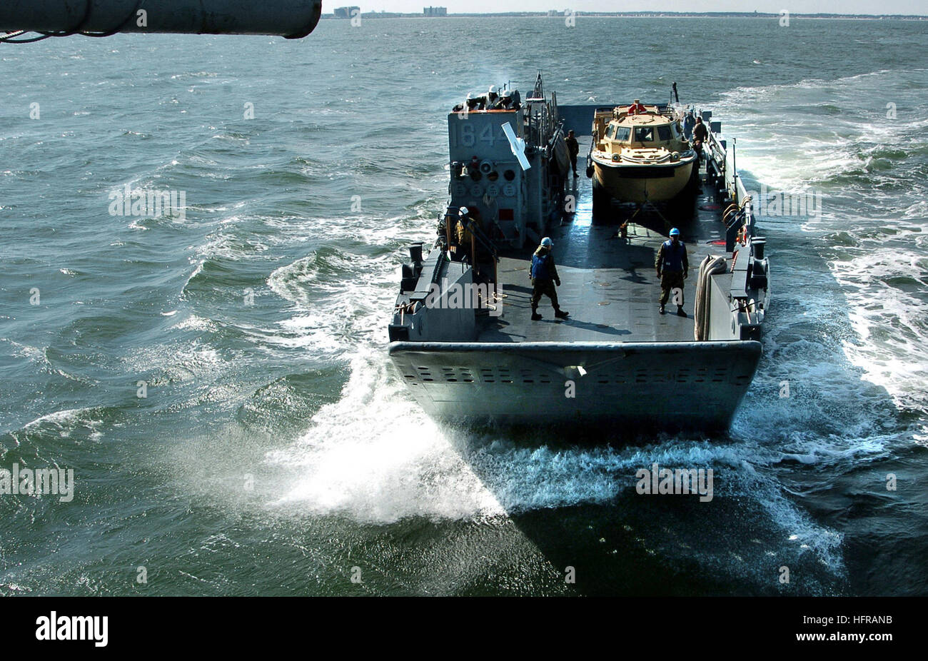 061023-N-4236E-002 Atlantic Ocean (Oct. 23, 2006) - A Landing Craft ...