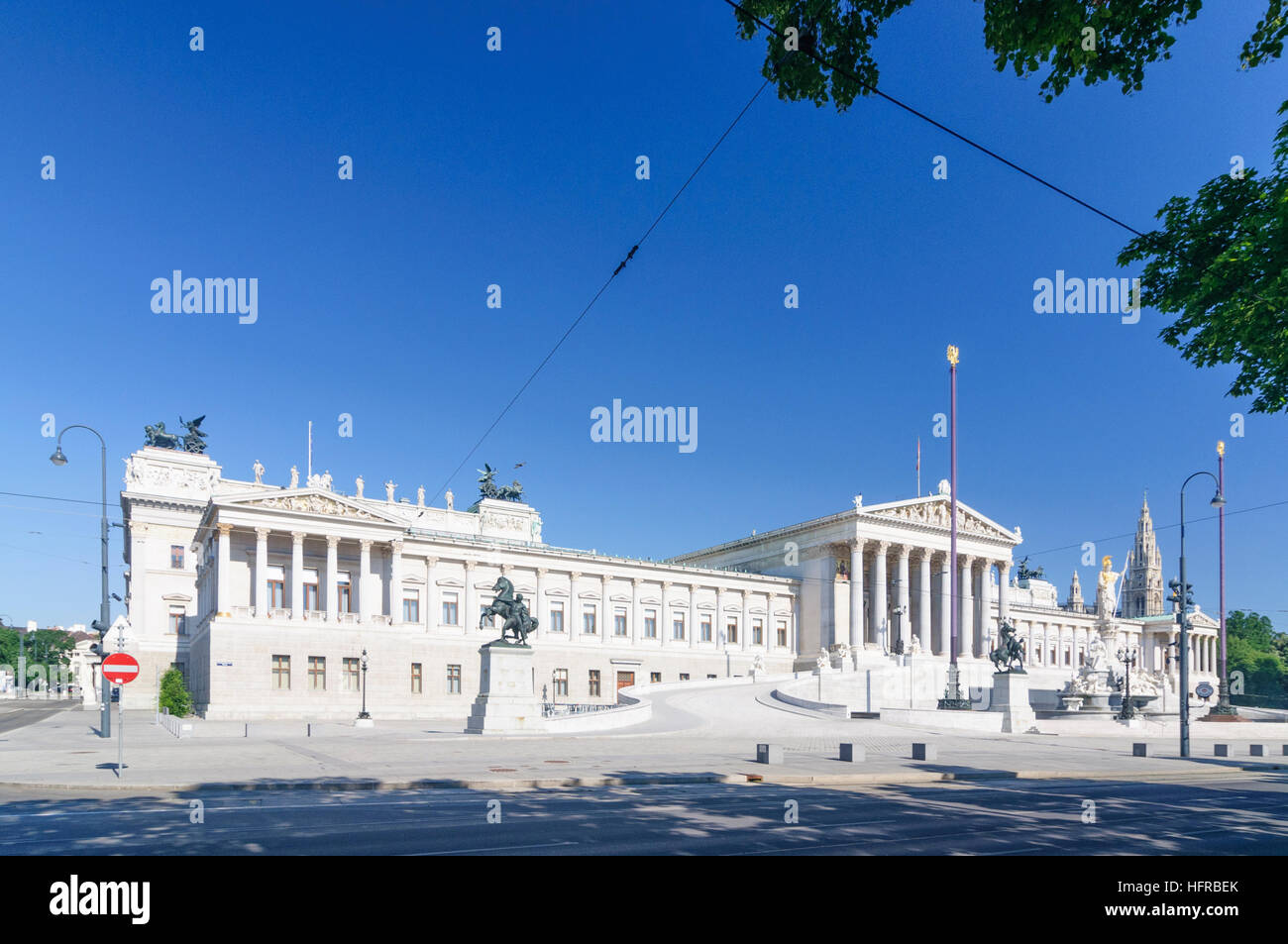 Wien, Vienna: Parliament building and town hall, Wien, Austria Stock ...