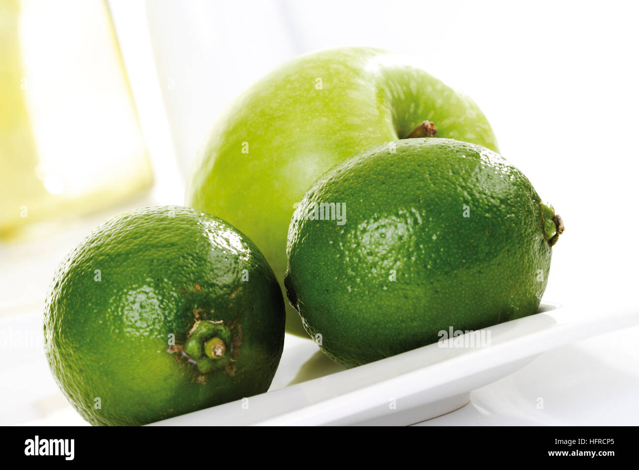 Green fruit, apple and limes Stock Photo - Alamy