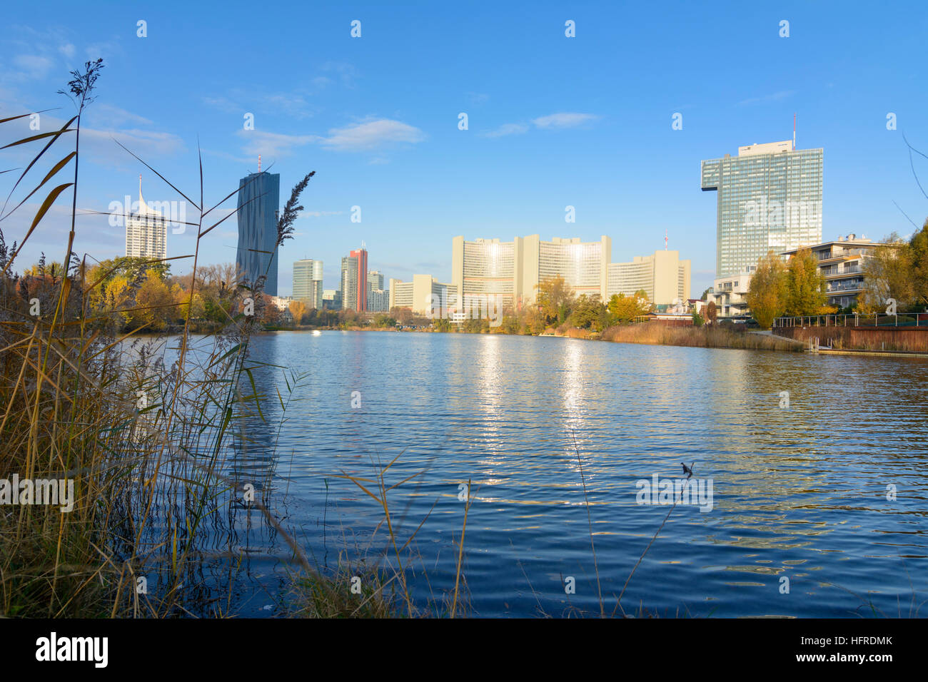Wien, Vienna: lake Kaiserwasser, highrise "Hochhaus Neue Donau", DC ...