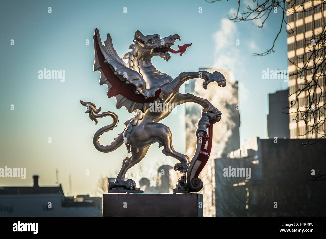 City Dragon statue marking the boundary between the City of Westminster ...