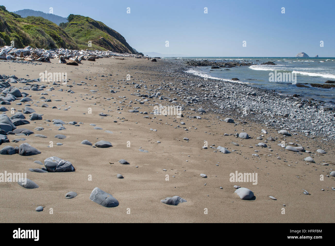 Empty beach, Oregon coast Stock Photo - Alamy