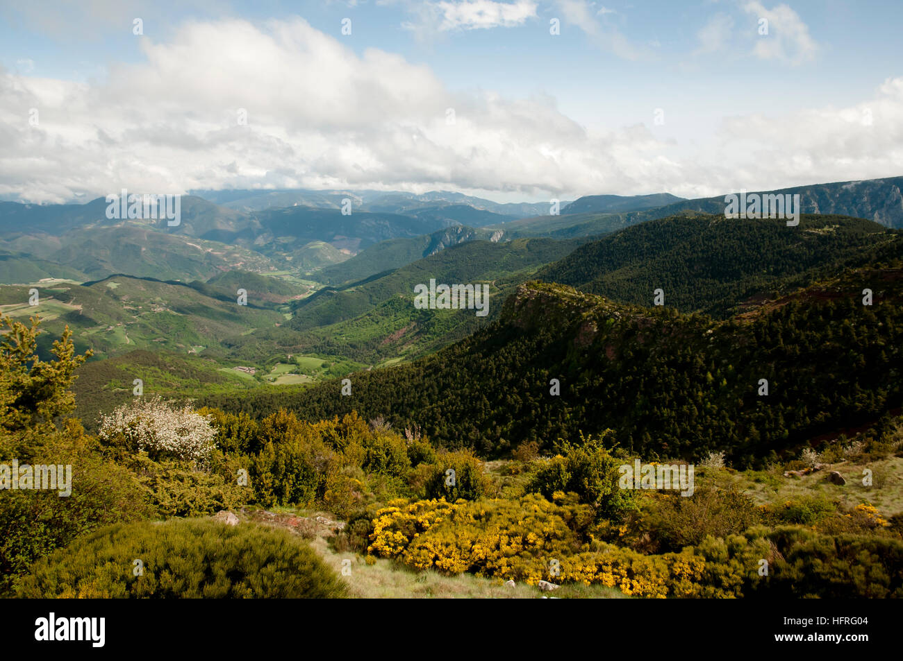 Pyrenees spain sky hi-res stock photography and images - Alamy