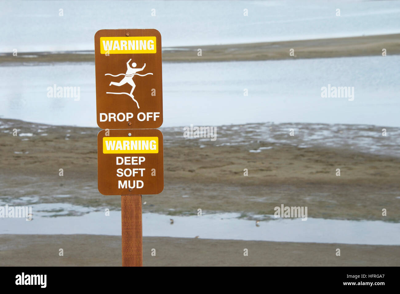 Danger warning sign soft mud hi-res stock photography and images - Alamy