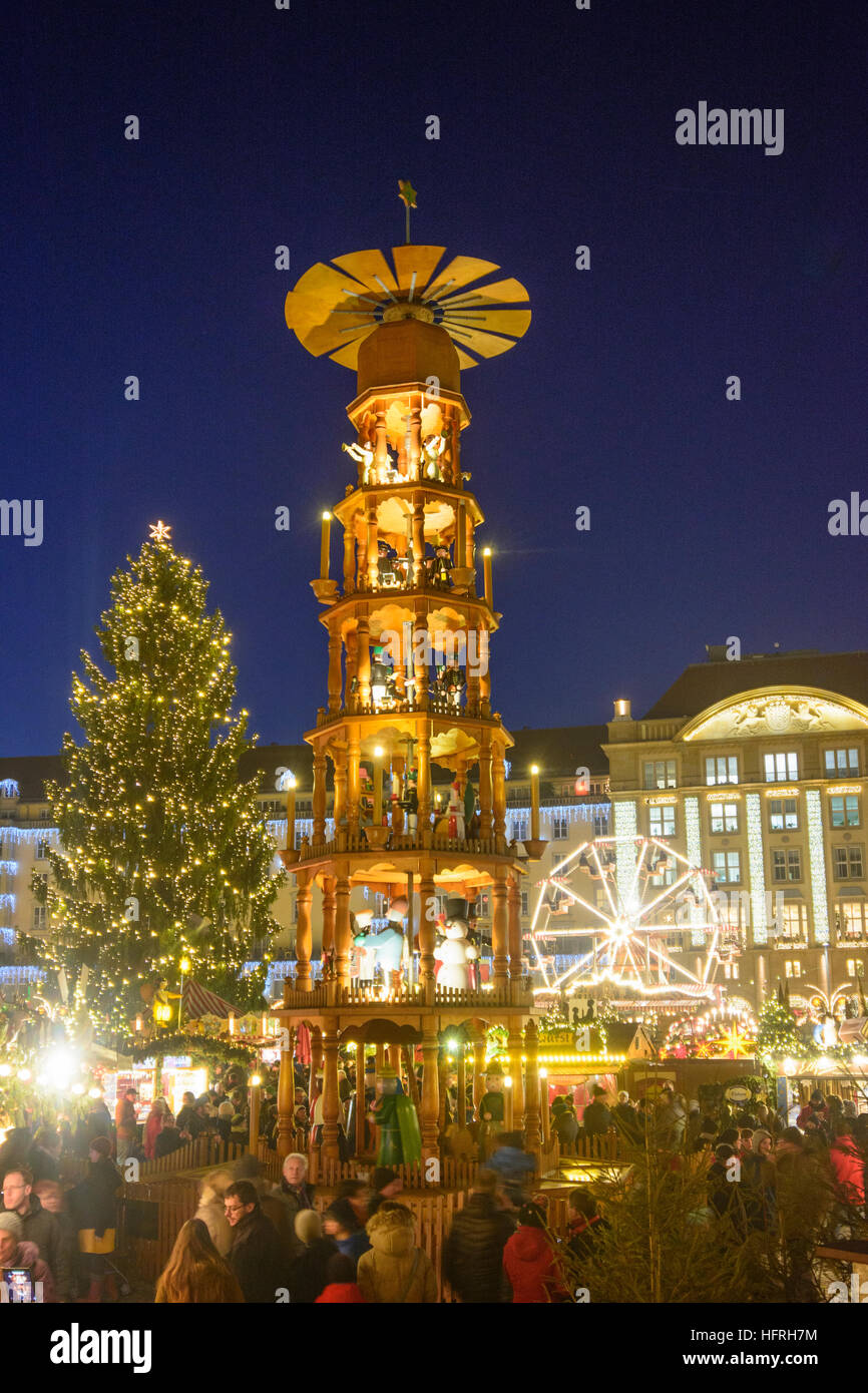 Dresden: Christmas Market Striezelmarkt at Altmarkt, Christmas pyramid ...