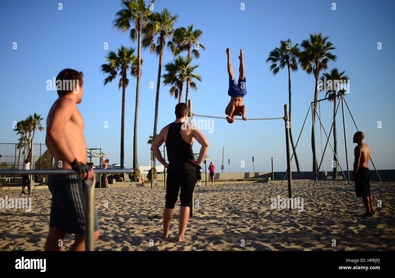 Group training beach hi-res stock photography and images - Alamy