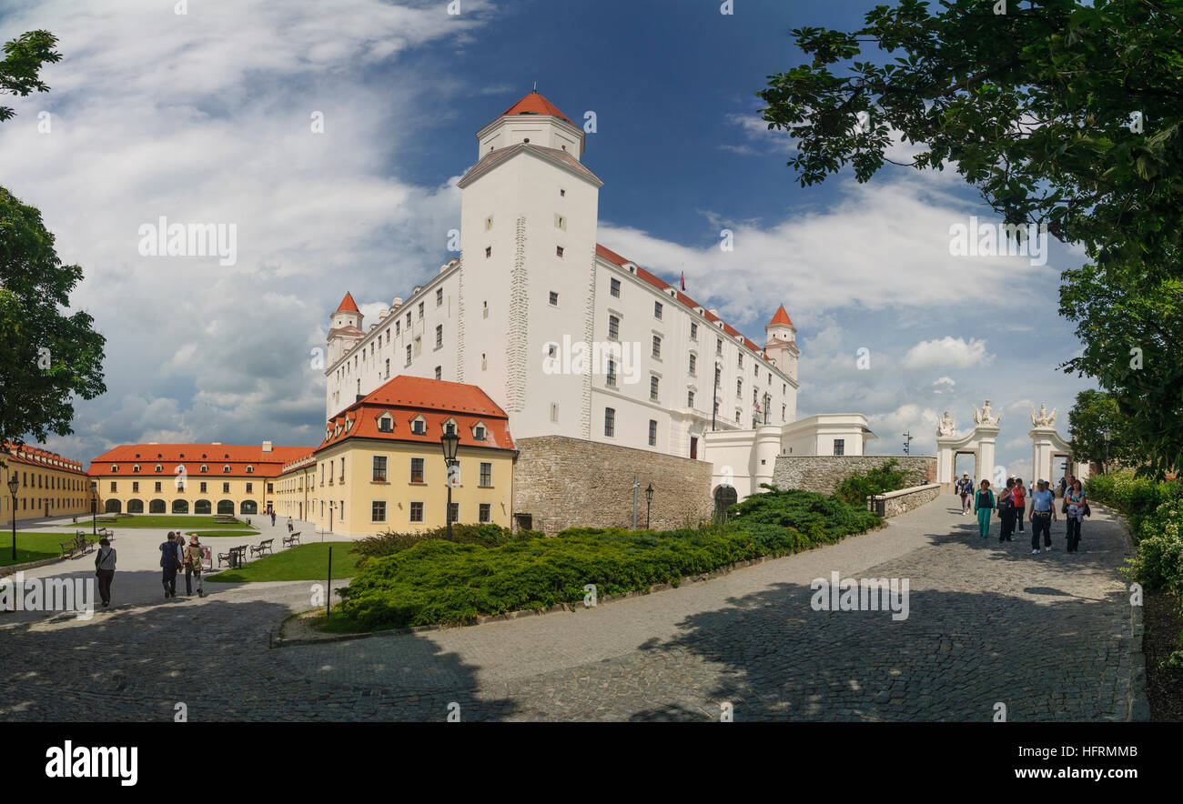 Castle pressburg hi-res stock photography and images - Alamy