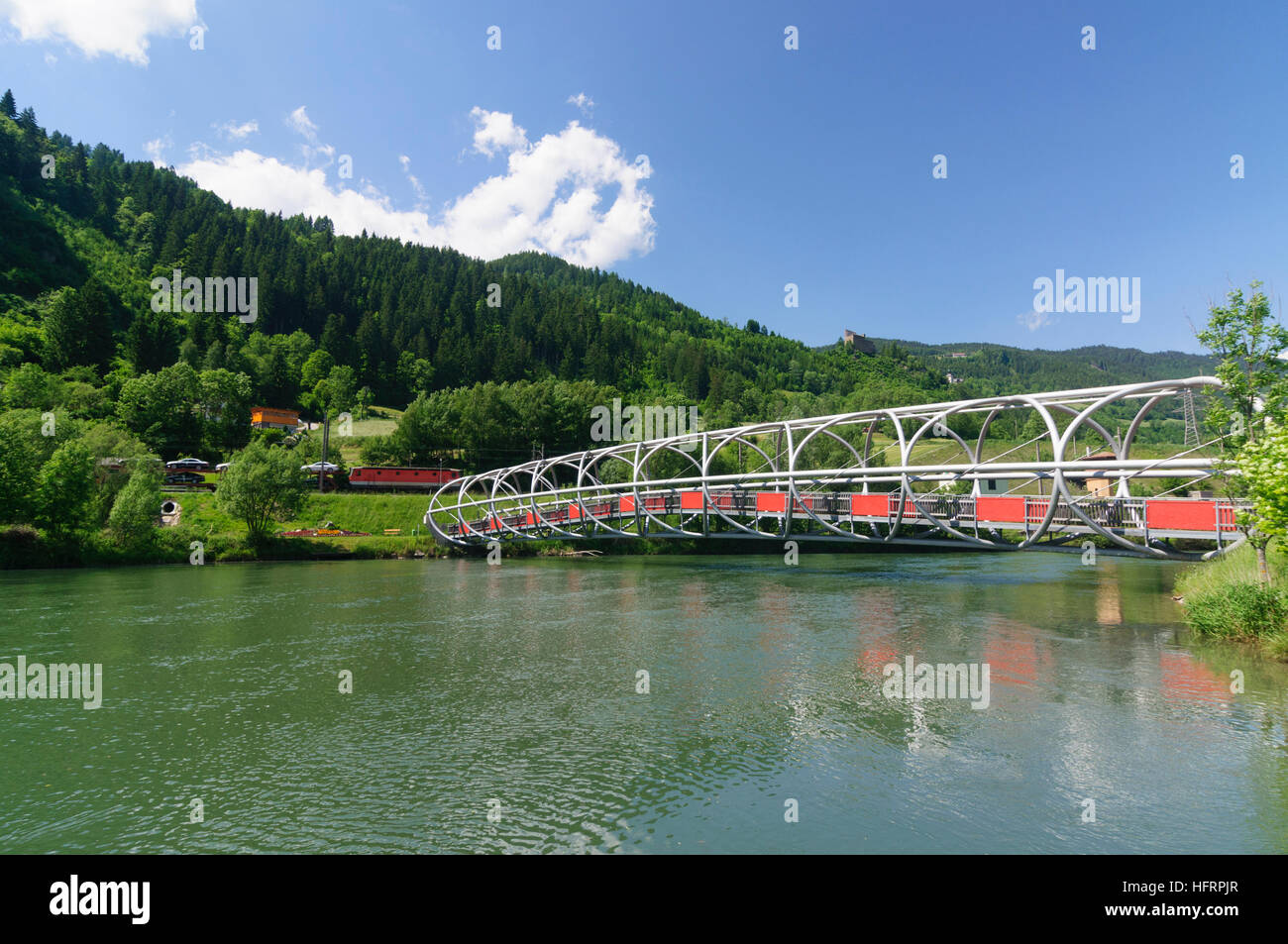 Footbridge over river mur and castle frauenburg hi-res stock ...