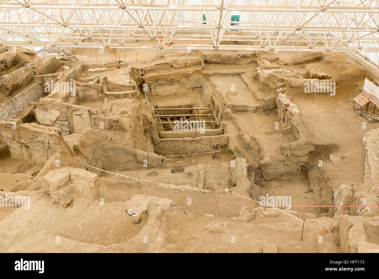Catalhoyuk turkey hi-res stock photography and images - Alamy