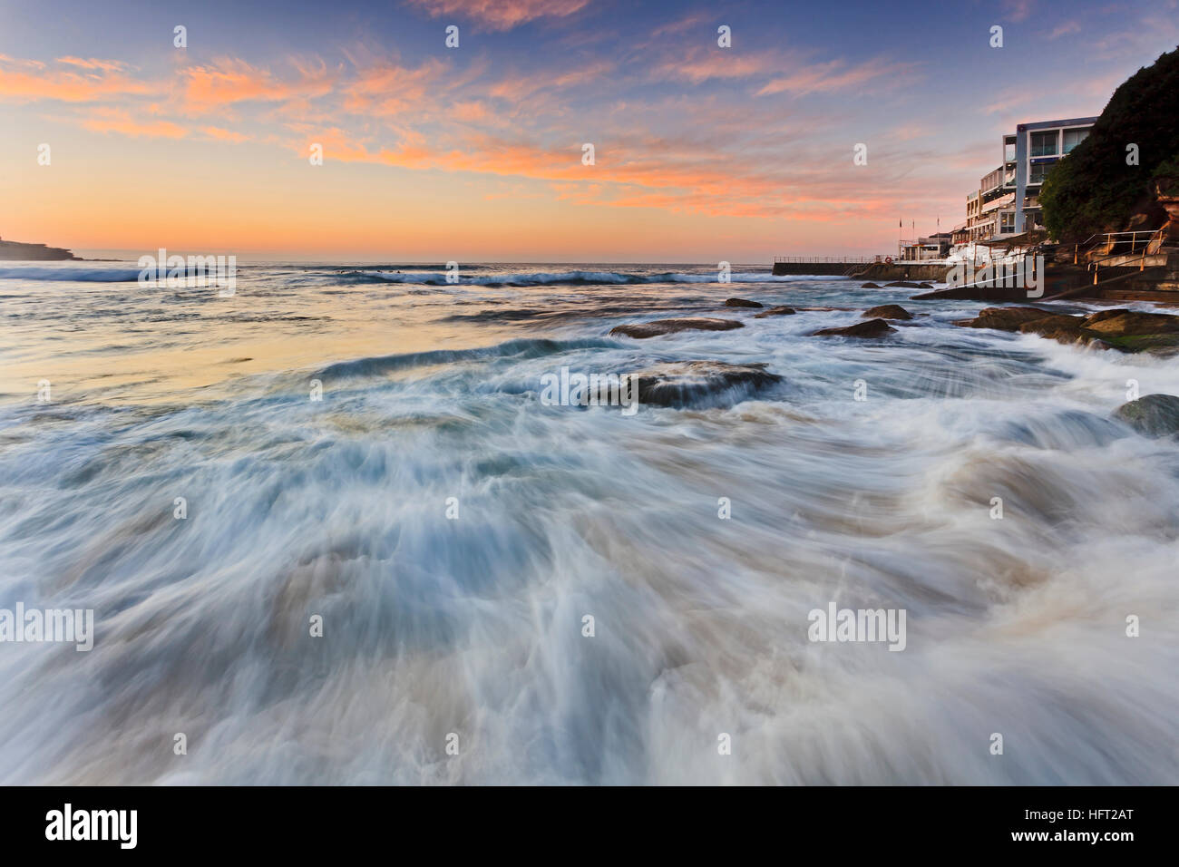 Bondi beach rock swimming pool hi-res stock photography and images - Alamy
